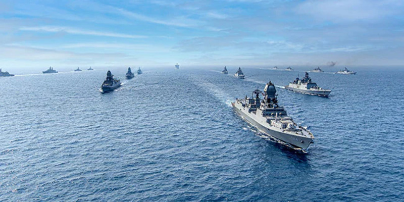 Angkatan Laut India Pantau Keamanan Maritim di Laut Arab Utara dan ...